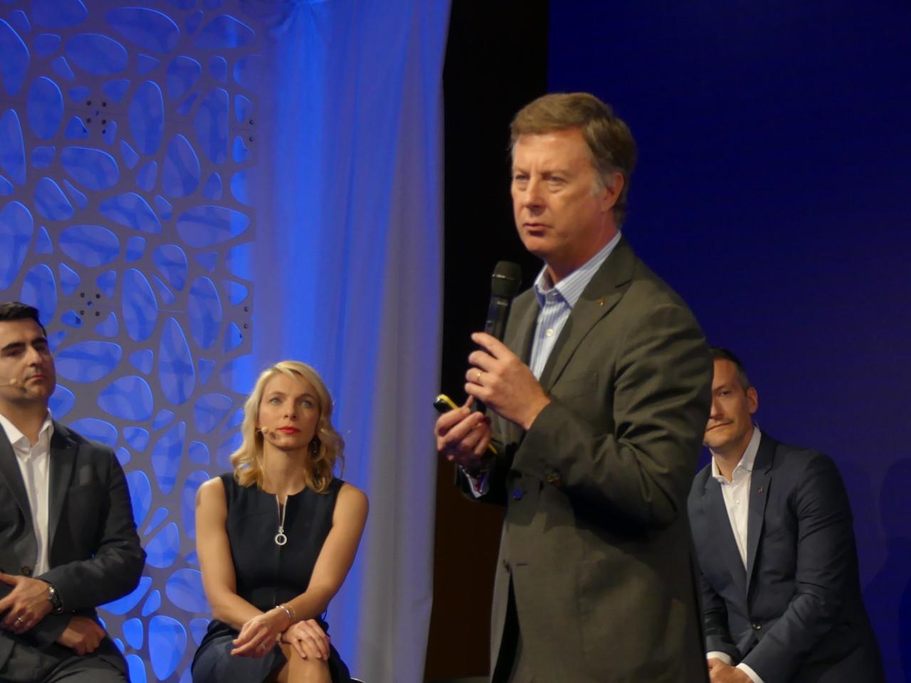 Accor muda identidade visual e lança nova marca midscale