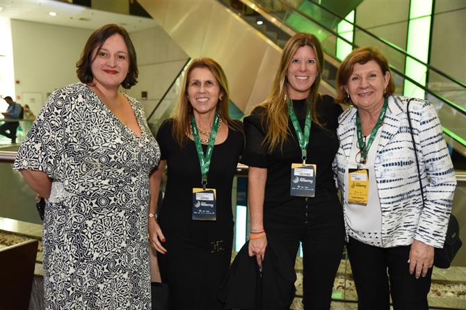 Veja quem esteve no segundo dia de Fórum PANROTAS | Gente