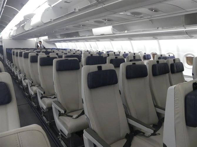 Azul faz primeiro voo com passageiros no A330-900neo