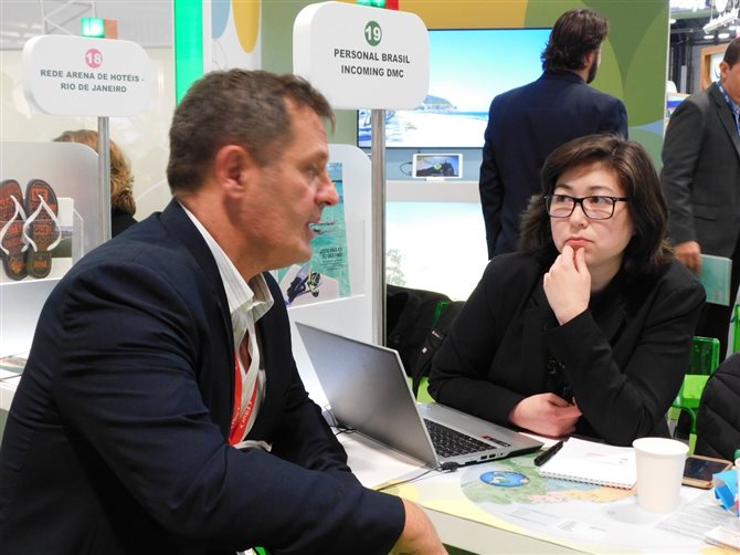 Veja fotos dos brasileiros na Fitur 2020 em Madri | Mercado