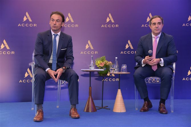 Accor reúne executivos para falar de resultados; fotos