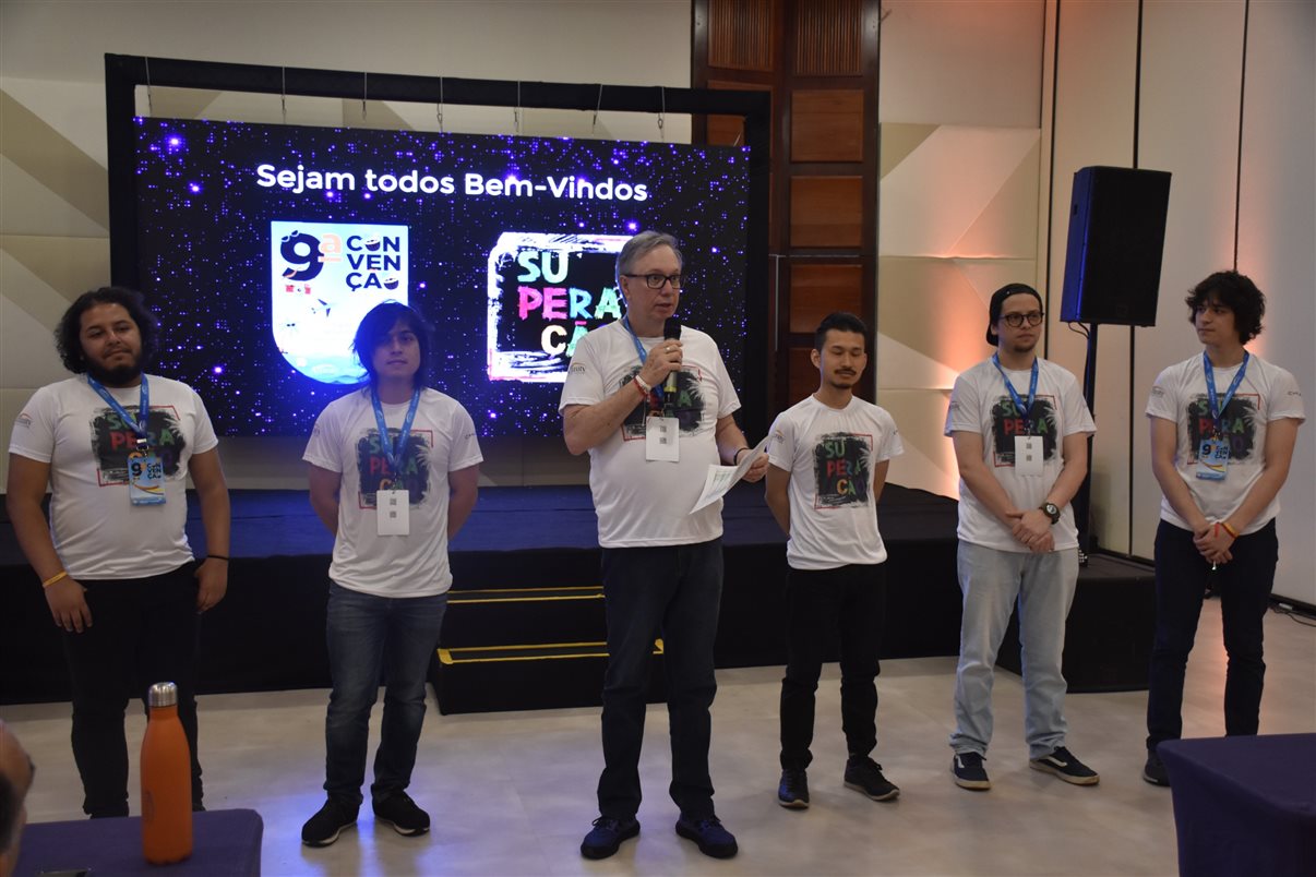 Affinity celebra superação e contratados em convenção