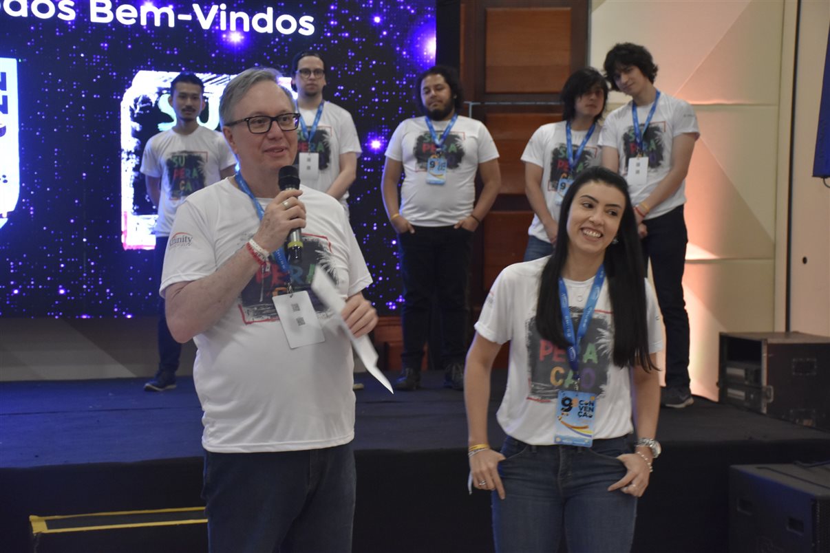 Affinity celebra superação e contratados em convenção