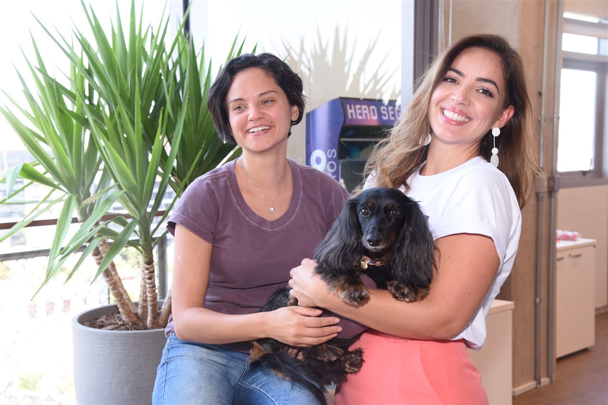 Jovem ambiciosa: quem é quem na Hero Seguros