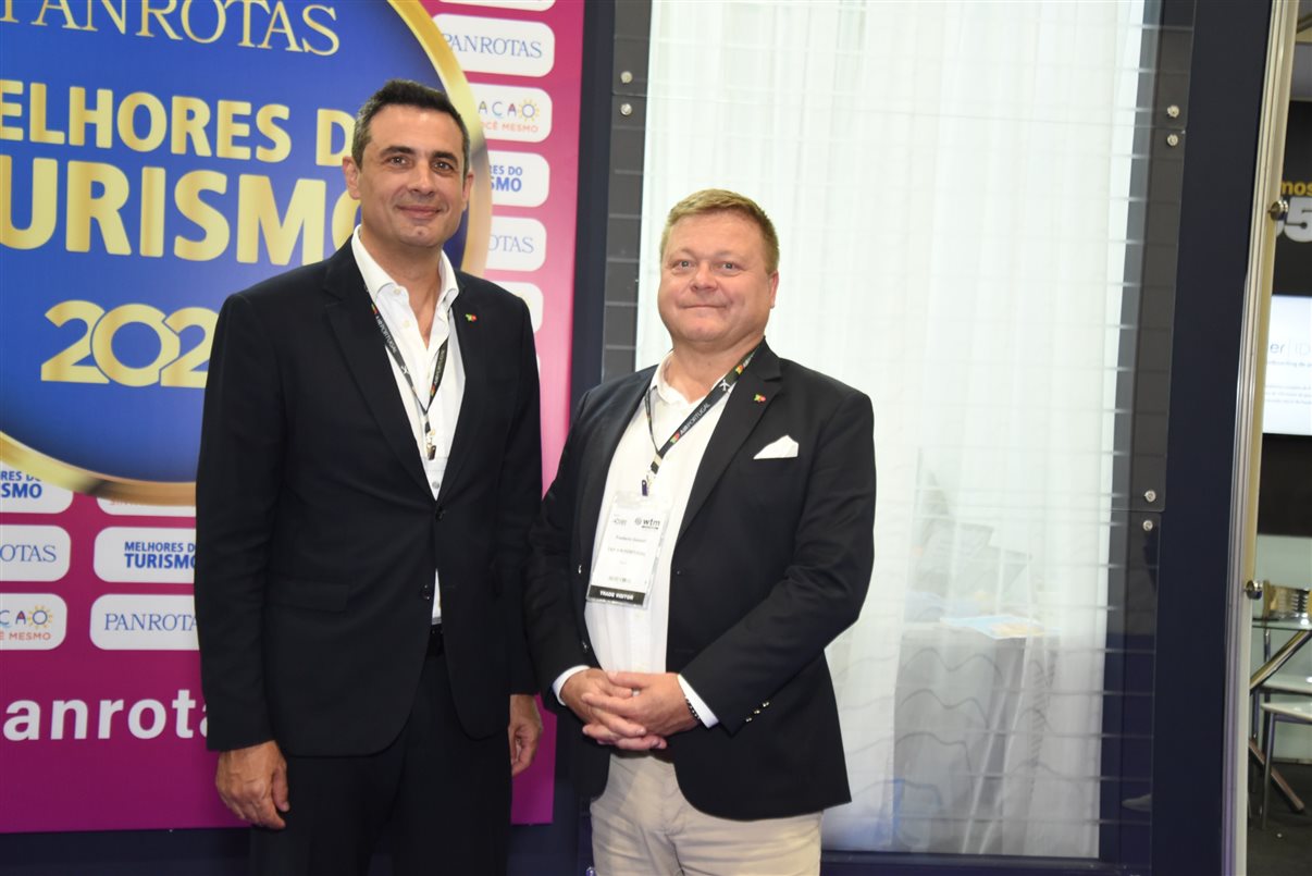 Primeiro dia de WTM lota corredores; veja fotos