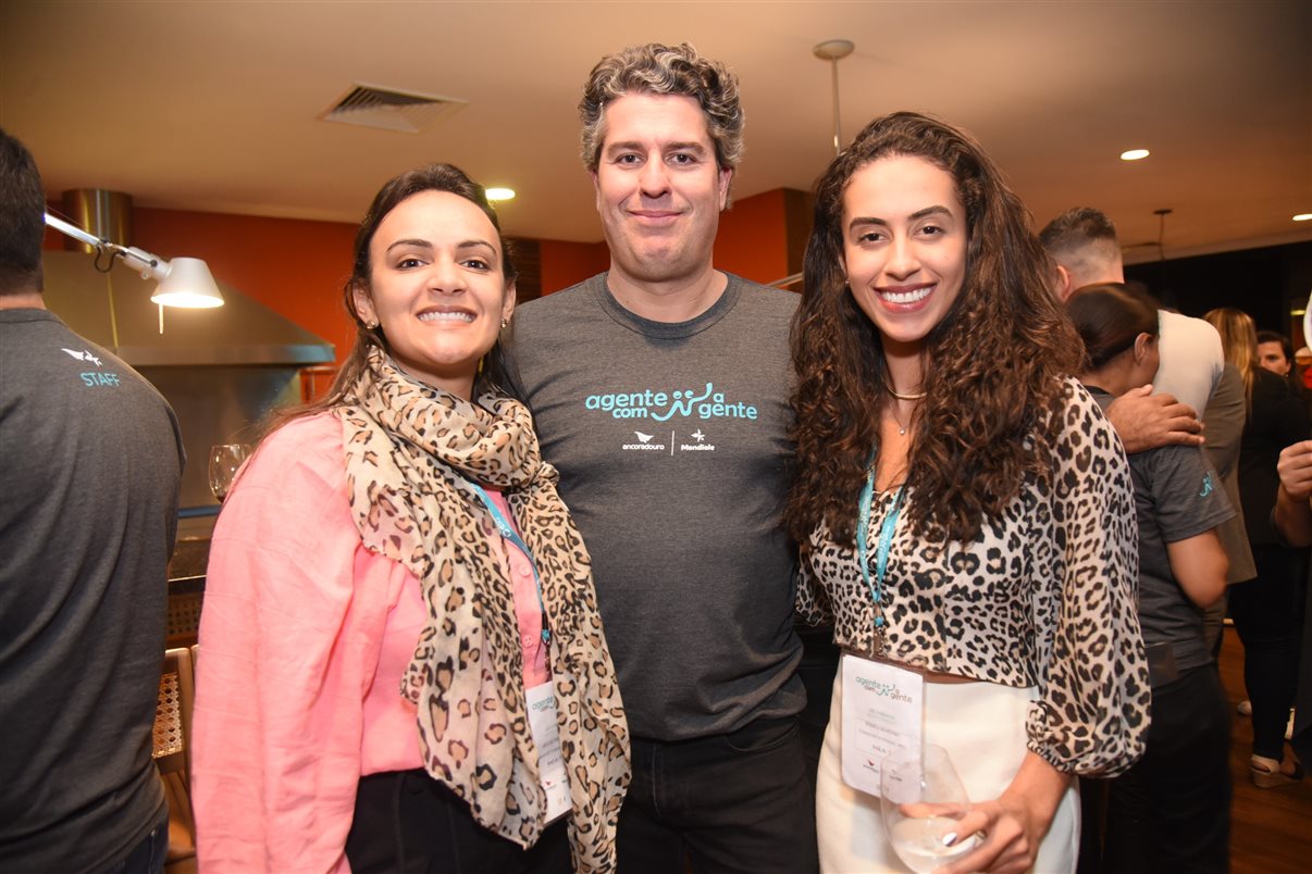 Veja fotos dos últimos momentos do Agente com A Gente