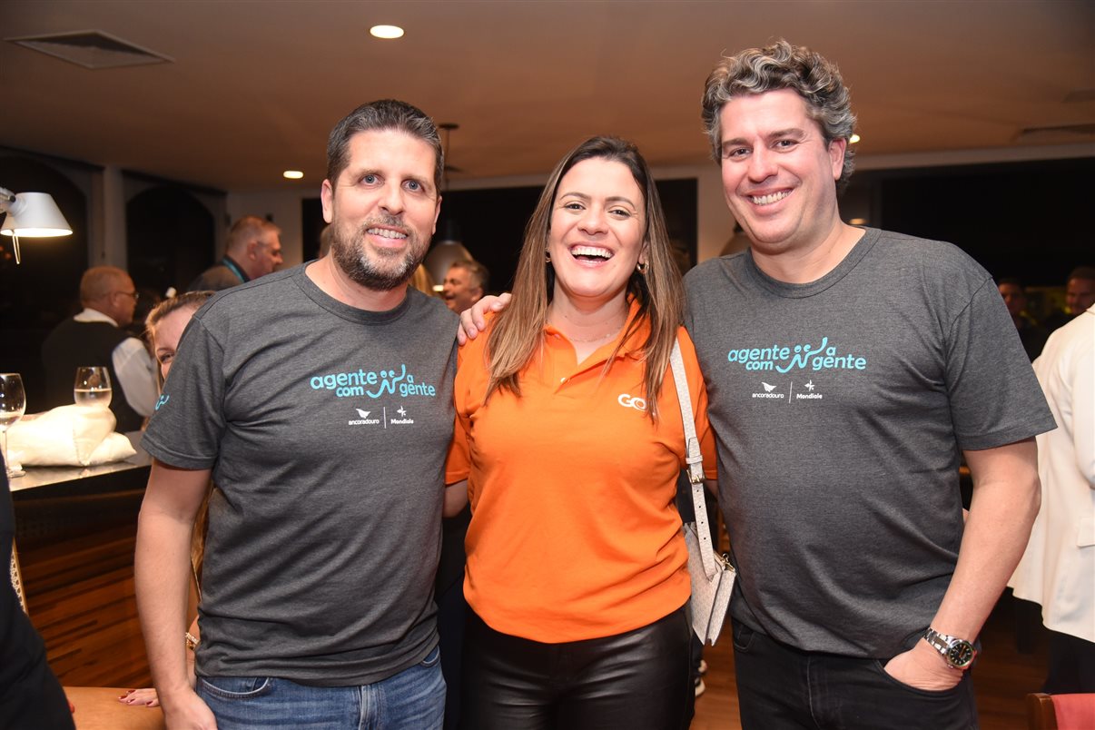 Veja fotos dos últimos momentos do Agente com A Gente