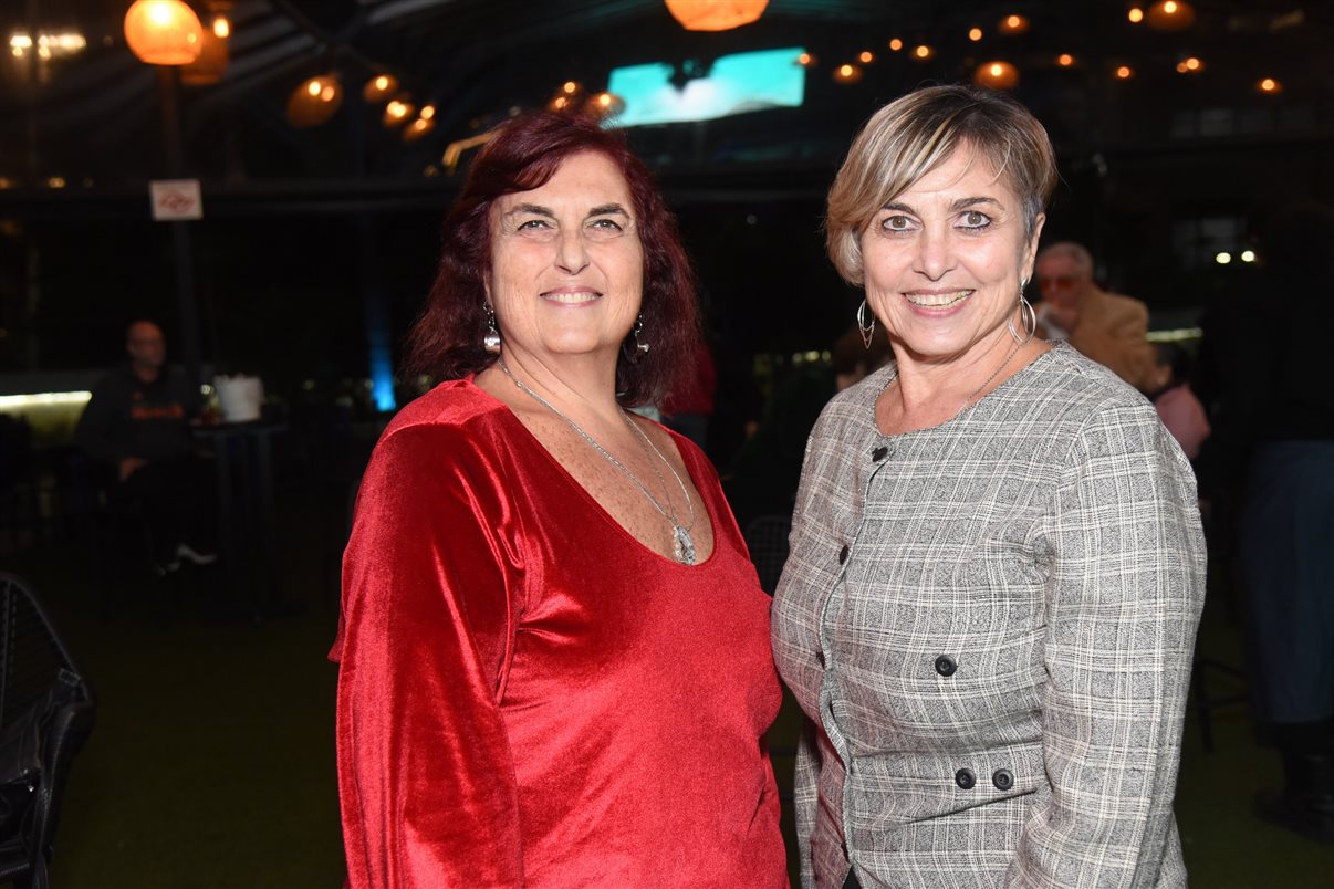 R11 Travel celebra treinamento e lança campanha; fotos