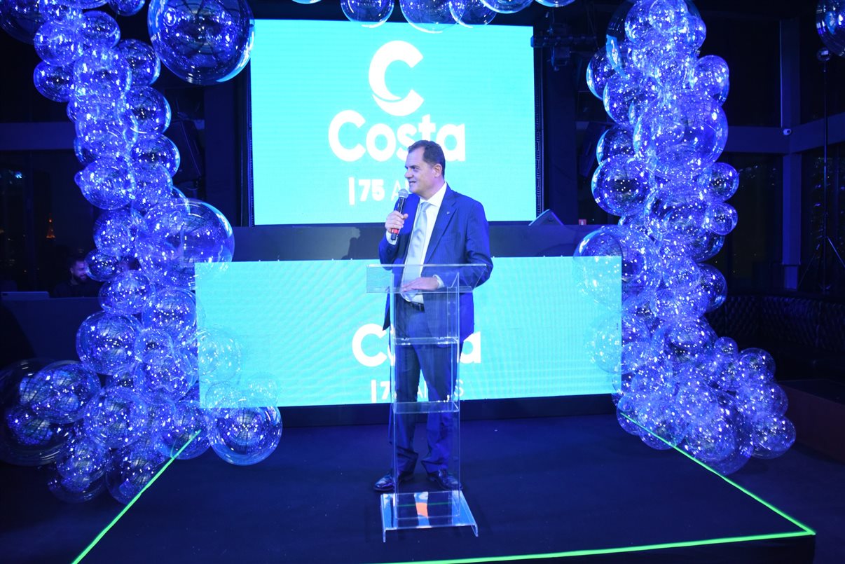 Veja mais fotos da noite de festa da Costa Cruzeiros