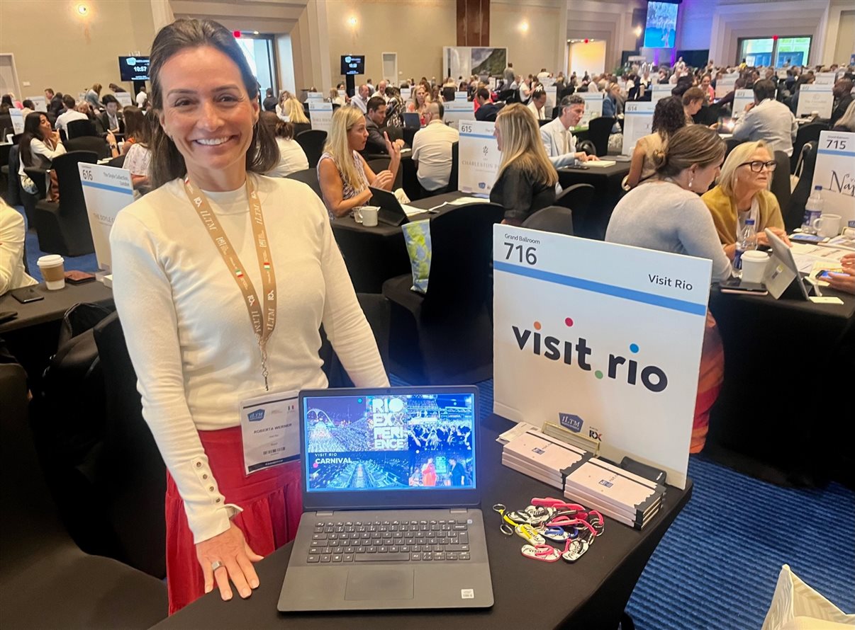 Simon Mayle celebra ILTM North America 2023