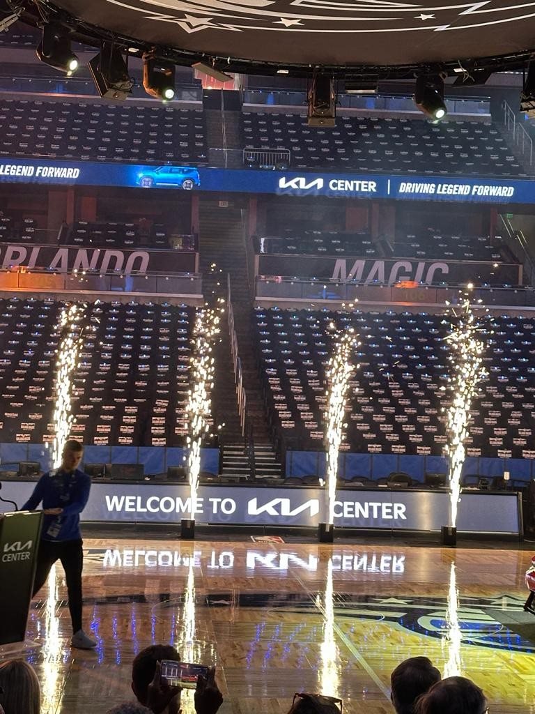 Arena do Orlando Magic passa a se chamar Kia Center