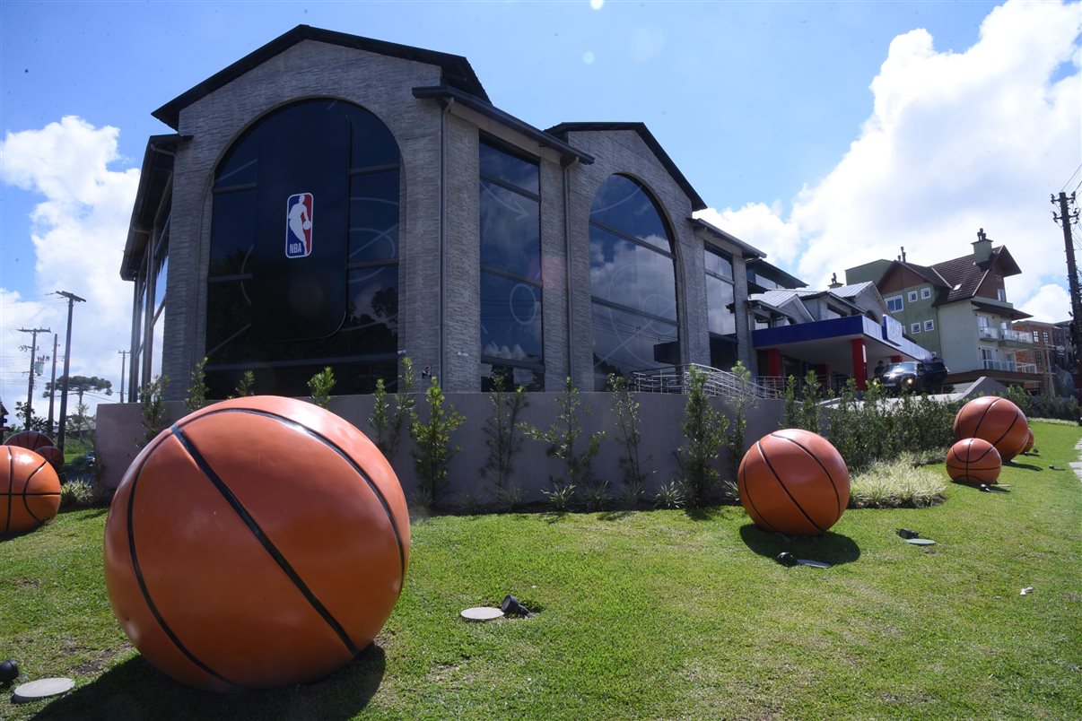 Dia de passeio em Gramado abre Convenção de Vendas CVC
