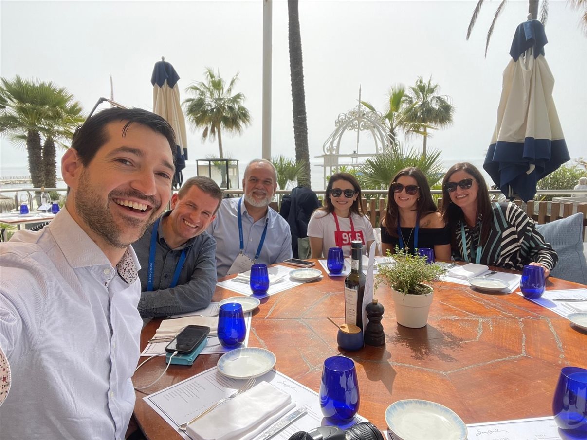 Veja fotos dos brasileiros no evento Serandipians