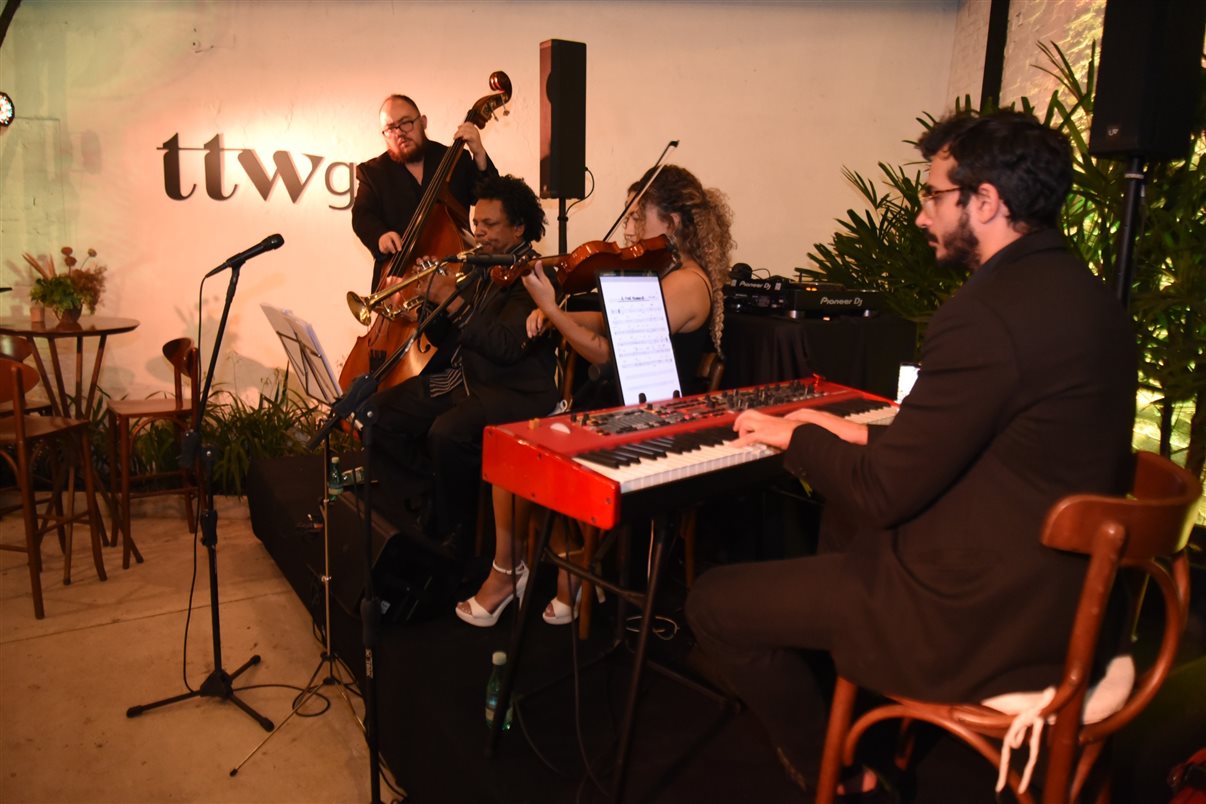 TTW Group celebra 10 anos de Simon Mayle no Brasil