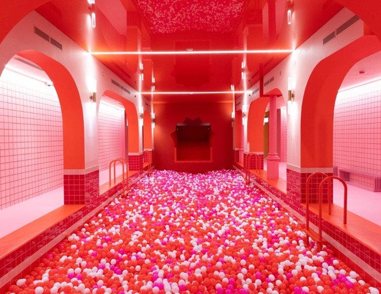Com White Rabbit e House of Candy, Barcelona promete conquistar o ...