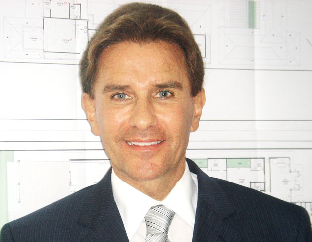 André Nalini está no Enotel Resort & Spa (PE)