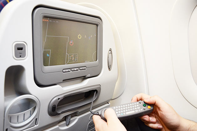 Conheça o interior do 1º Airbus 320 da Avianca | Aviação