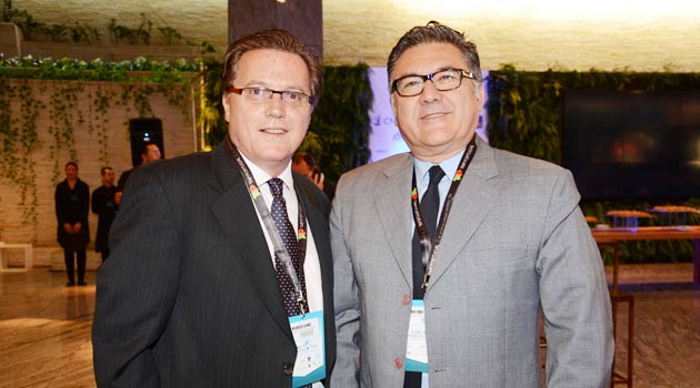 Participantes chegam ao Fórum PANROTAS; veja fotos