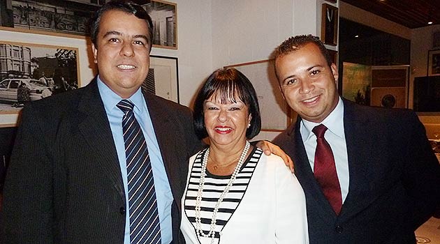 Veja flashes do jantar Visual/Comandatuba (SP)