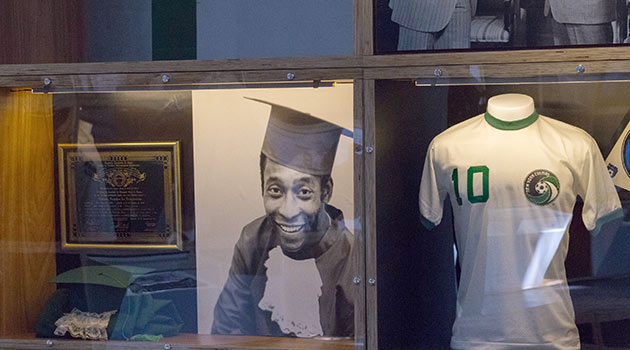 Veja fotos do Museu Pelé, inaugurado ontem em Santos